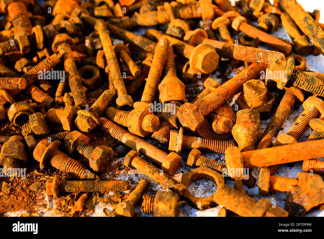 rusty nuts and bolts Stock Photo - Alamy