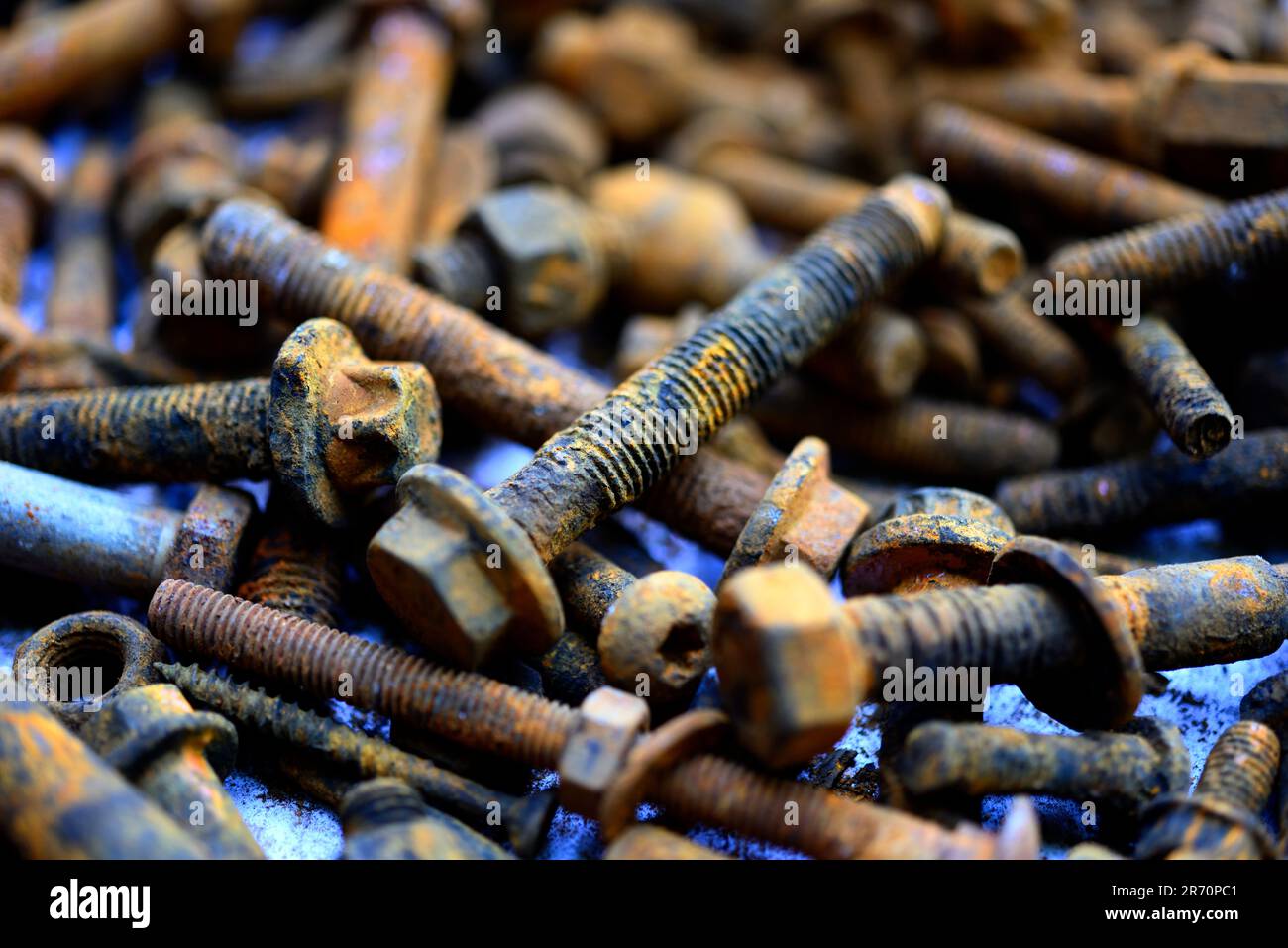 rusty nuts and bolts Stock Photo - Alamy