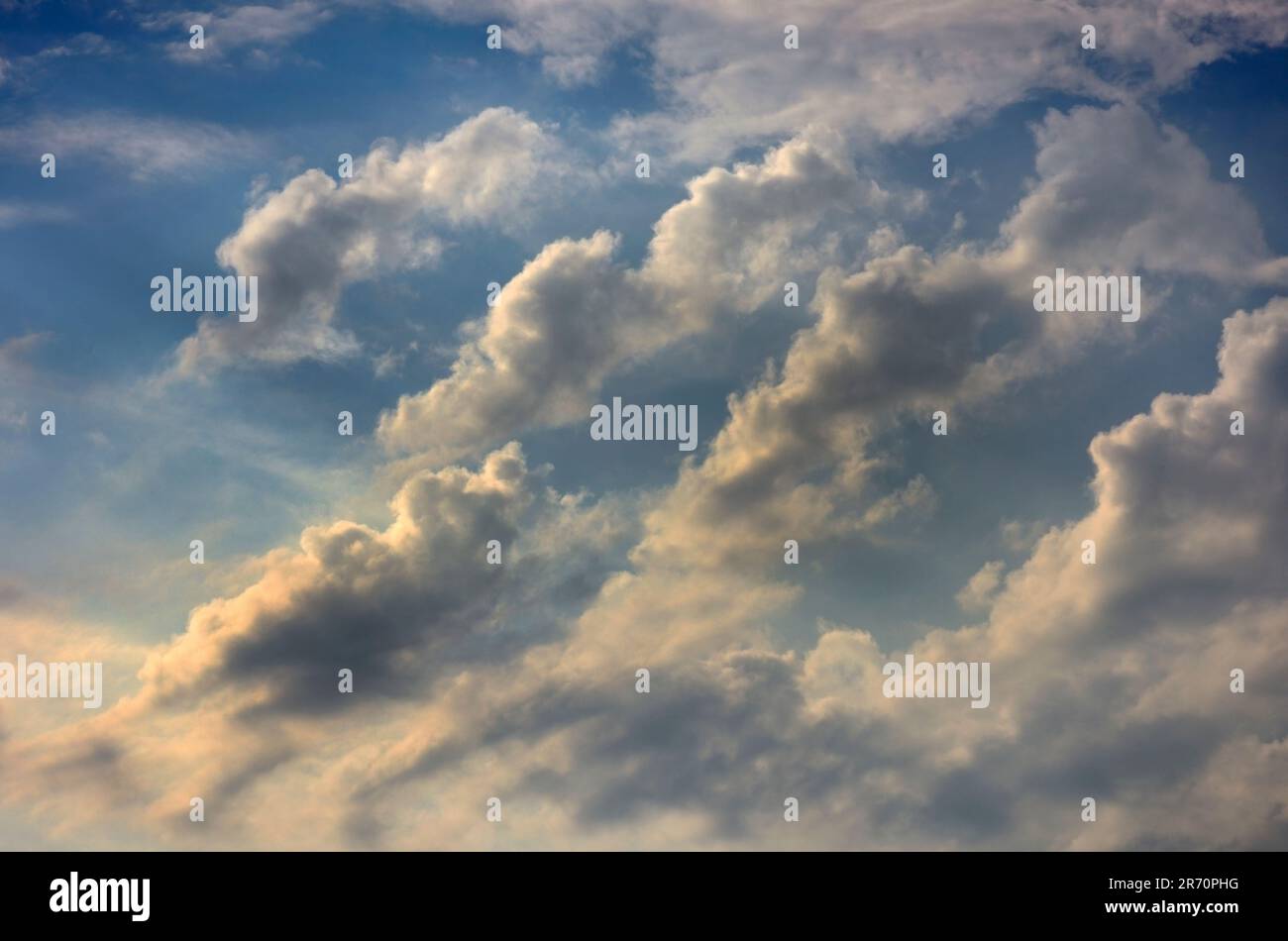 Cloud appreciation society hi-res stock photography and images - Alamy