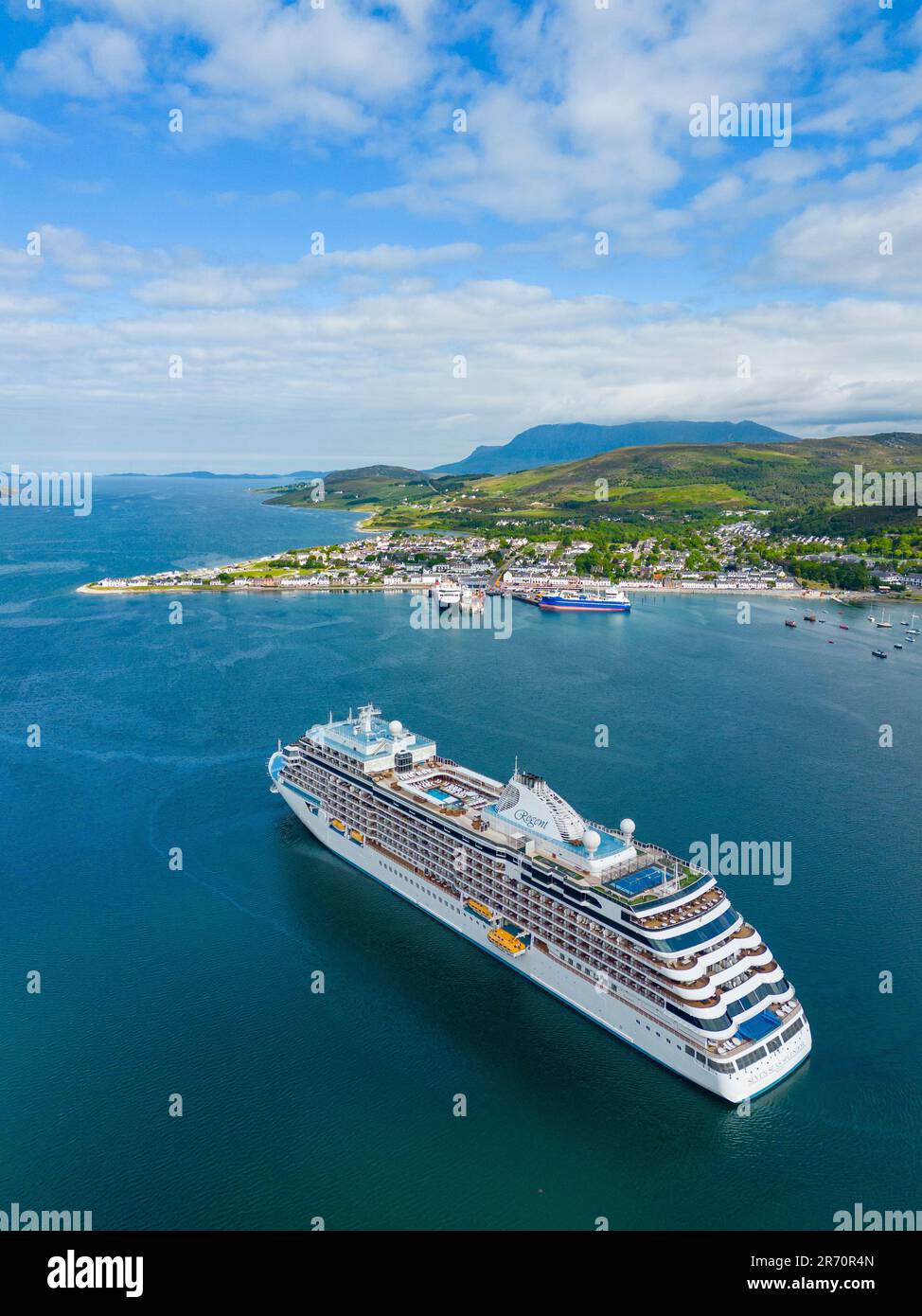 Aerial view of Regent Seven Seas Splendor cruise ship at Ullapool ...