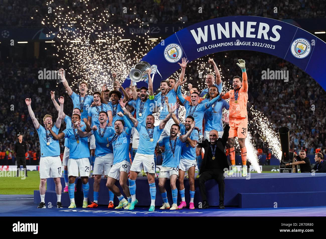 Ilkay gundogan champions league trophy hi-res stock photography and ...