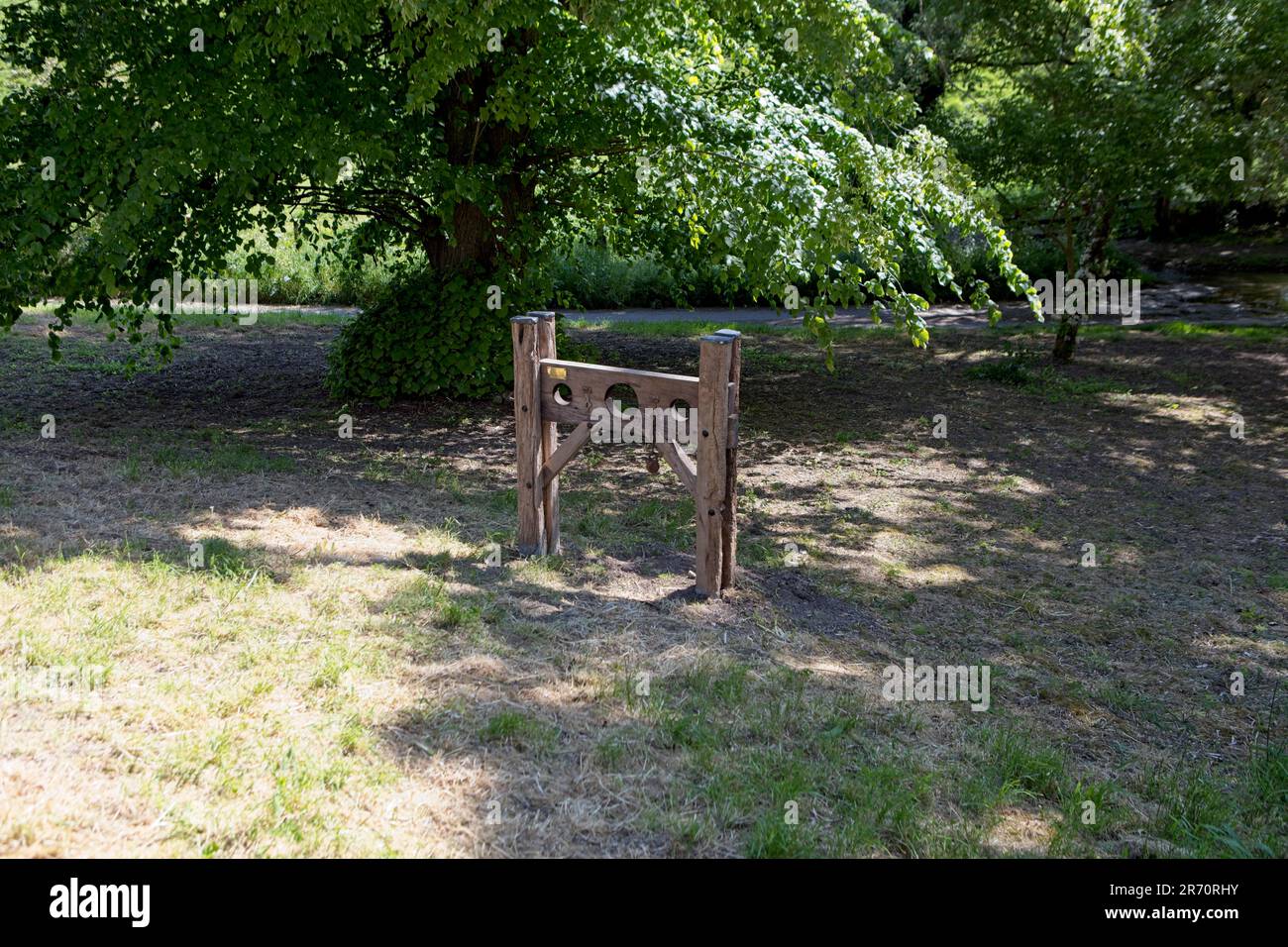 Pillories and stocks hi-res stock photography and images - Alamy