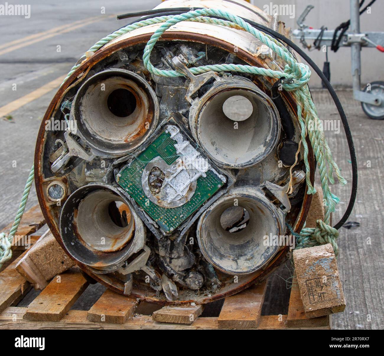 Rocket motor hi-res stock photography and images - Alamy