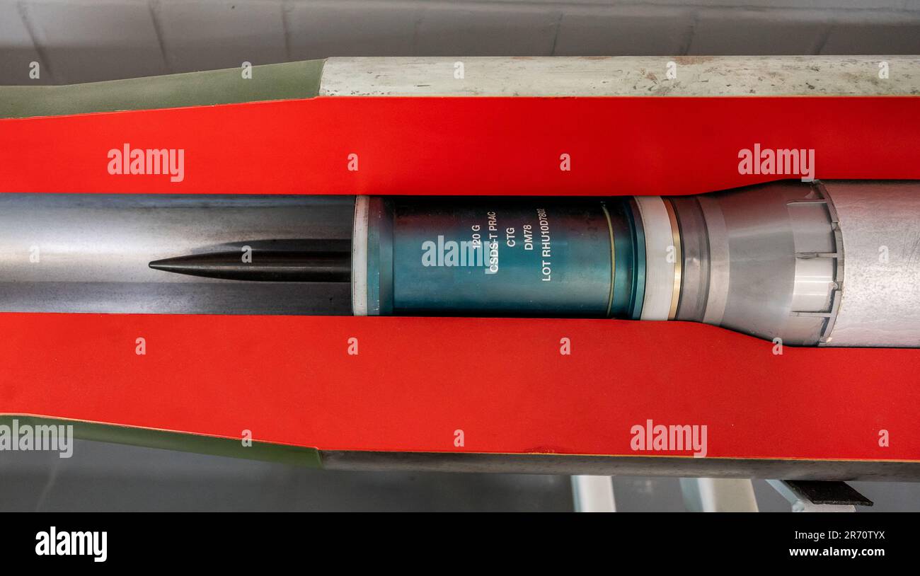 06 June 2023, Lower Saxony, Unterlüß: A cross-section of a 120 ...