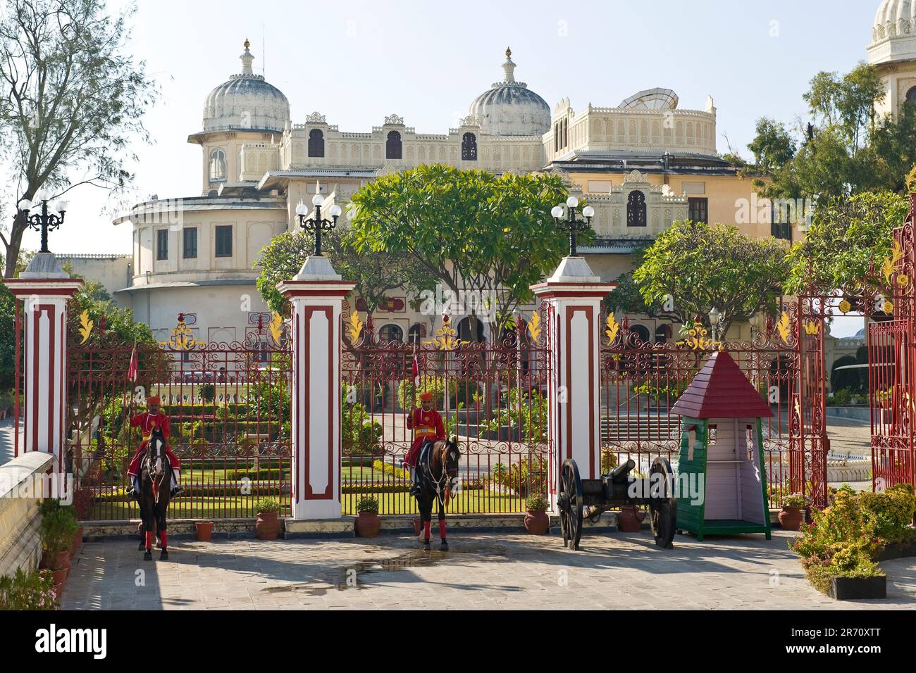 Gate city guards hi-res stock photography and images - Alamy