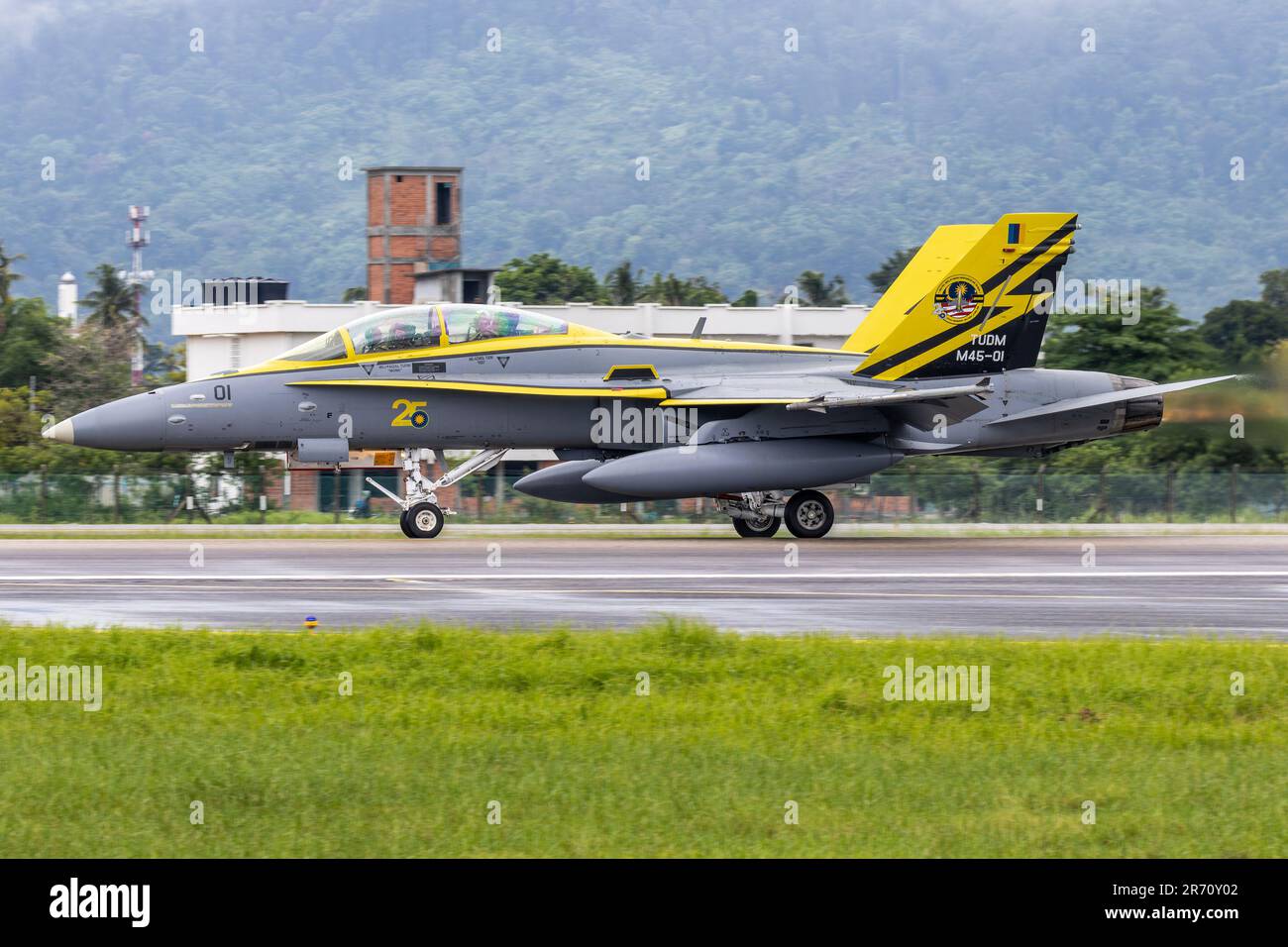 Fa 18d hornet hi-res stock photography and images - Alamy