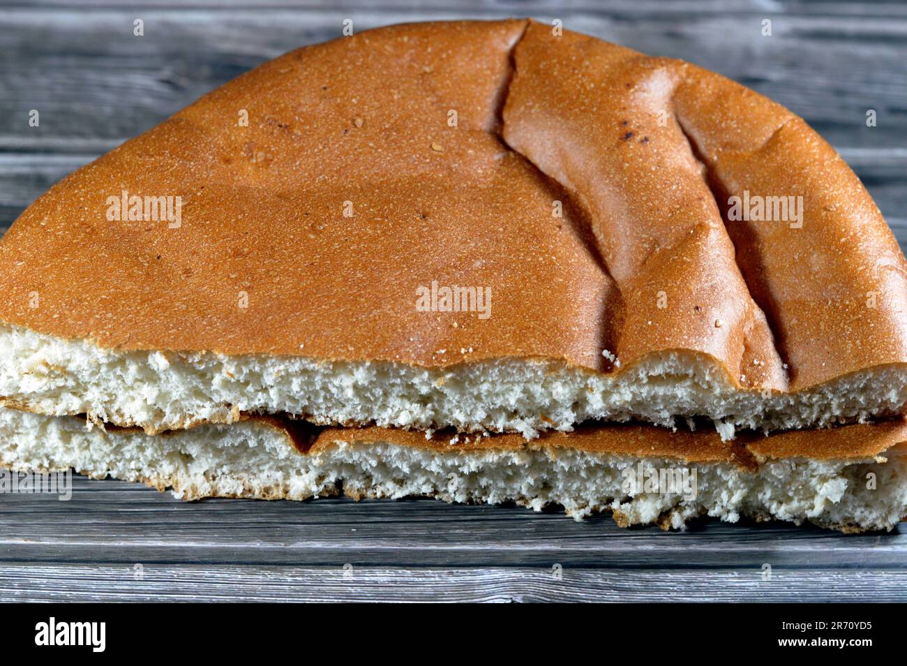 Turkish Pitta bread, Turkish Flatbread which is soft and delicious ...