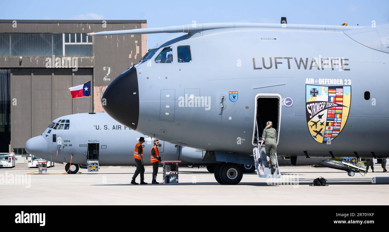 12 June 2023, Lower Saxony, Wunstorf: An Airbus A400M of the German Air ...