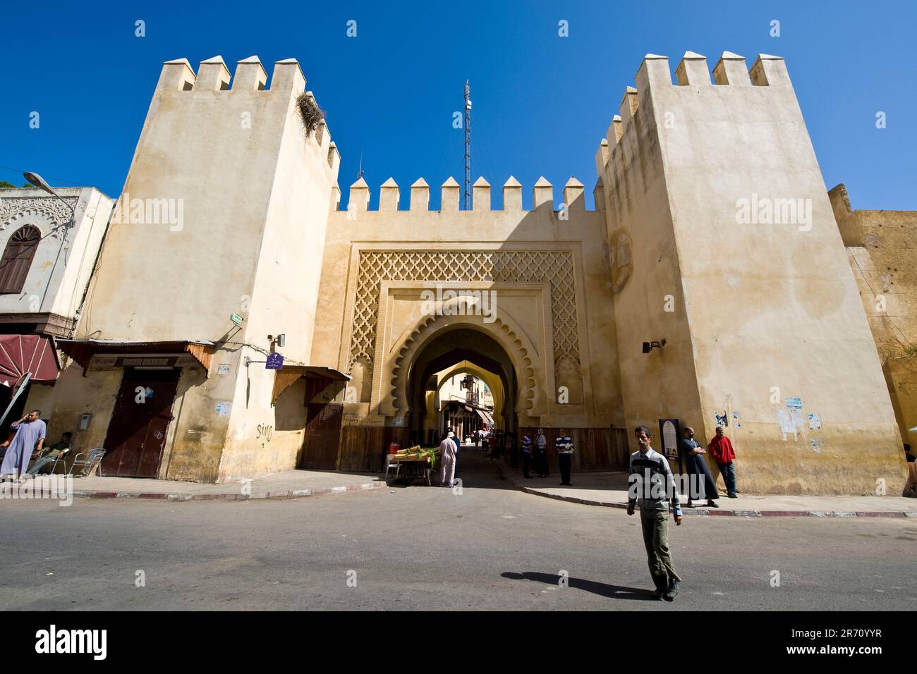 People of morocco hi-res stock photography and images - Alamy