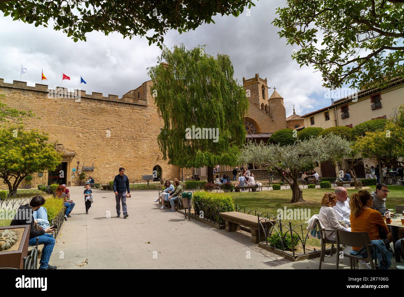Olite town square hi-res stock photography and images - Alamy