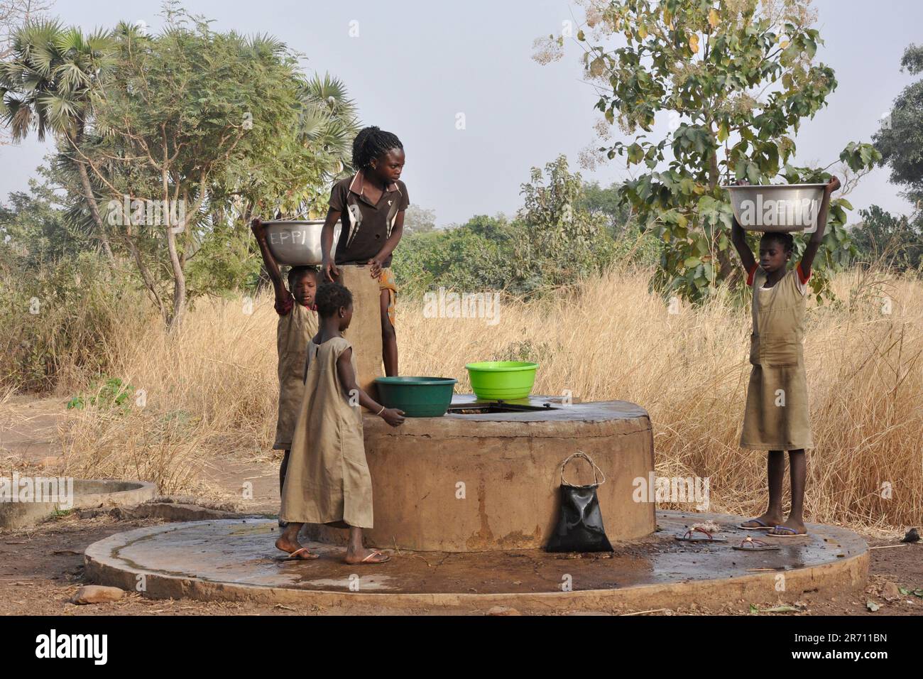 Village taneka hi-res stock photography and images - Alamy