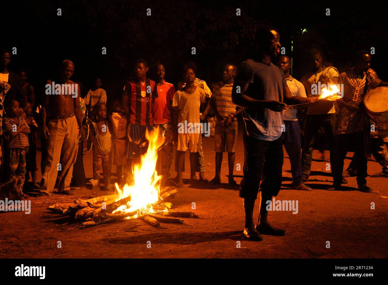 Fire dance. sokode. nyamassila. togo. africa Stock Photo - Alamy