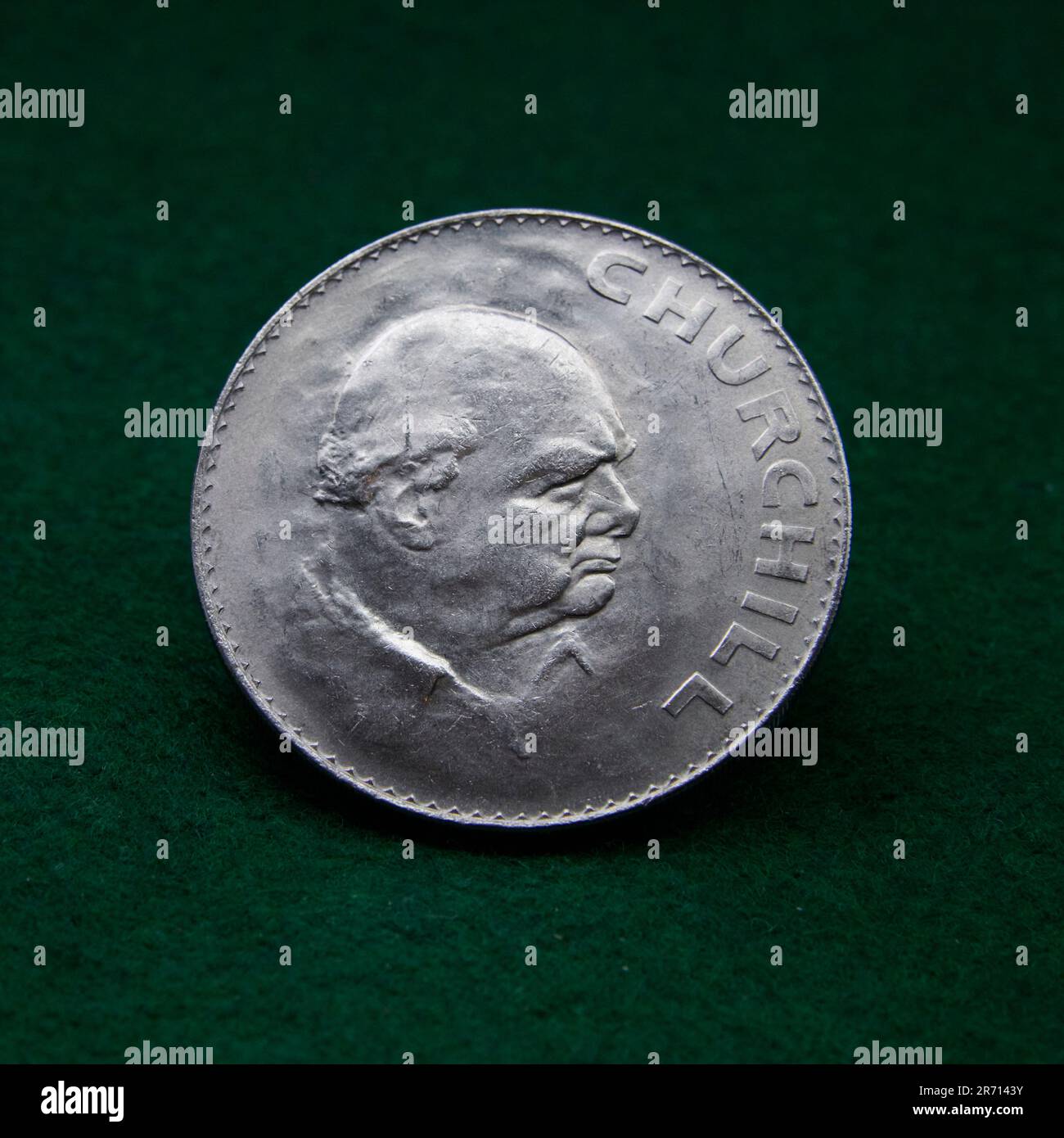Commemorative 5 shillings hi-res stock photography and images - Alamy