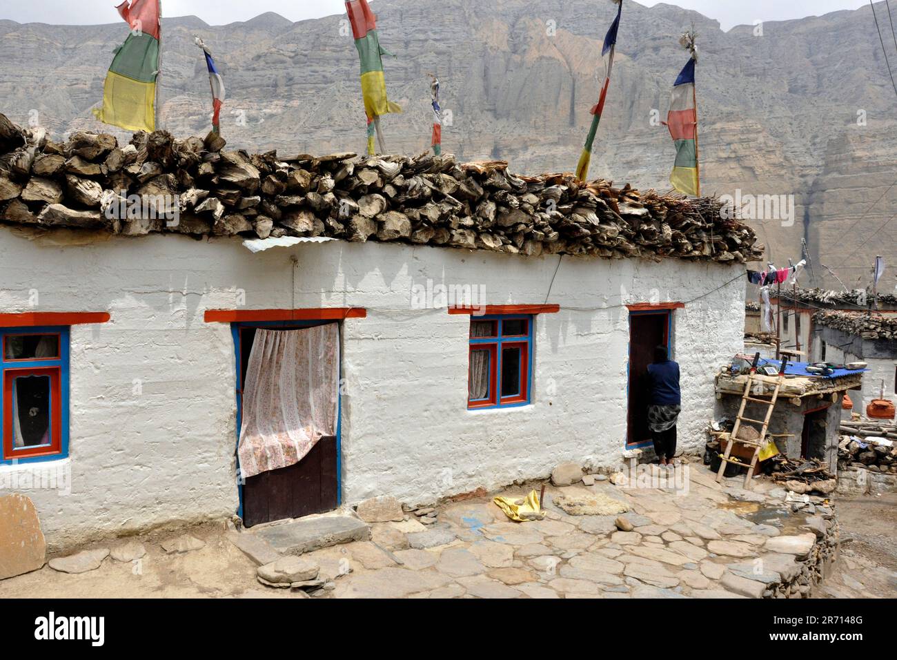 Nepal mustang traditional house hi-res stock photography and images - Alamy