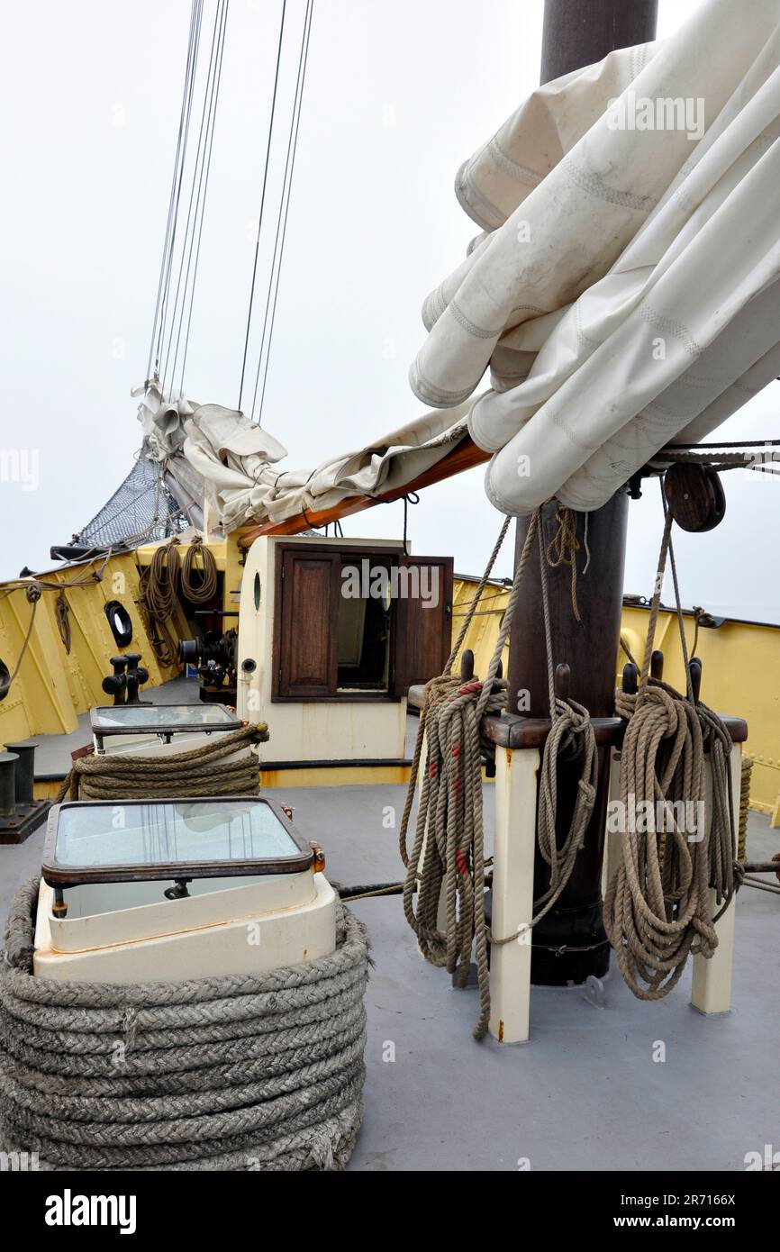 Spitsbergen. svalbard islands. norway sailing ship Stock Photo - Alamy