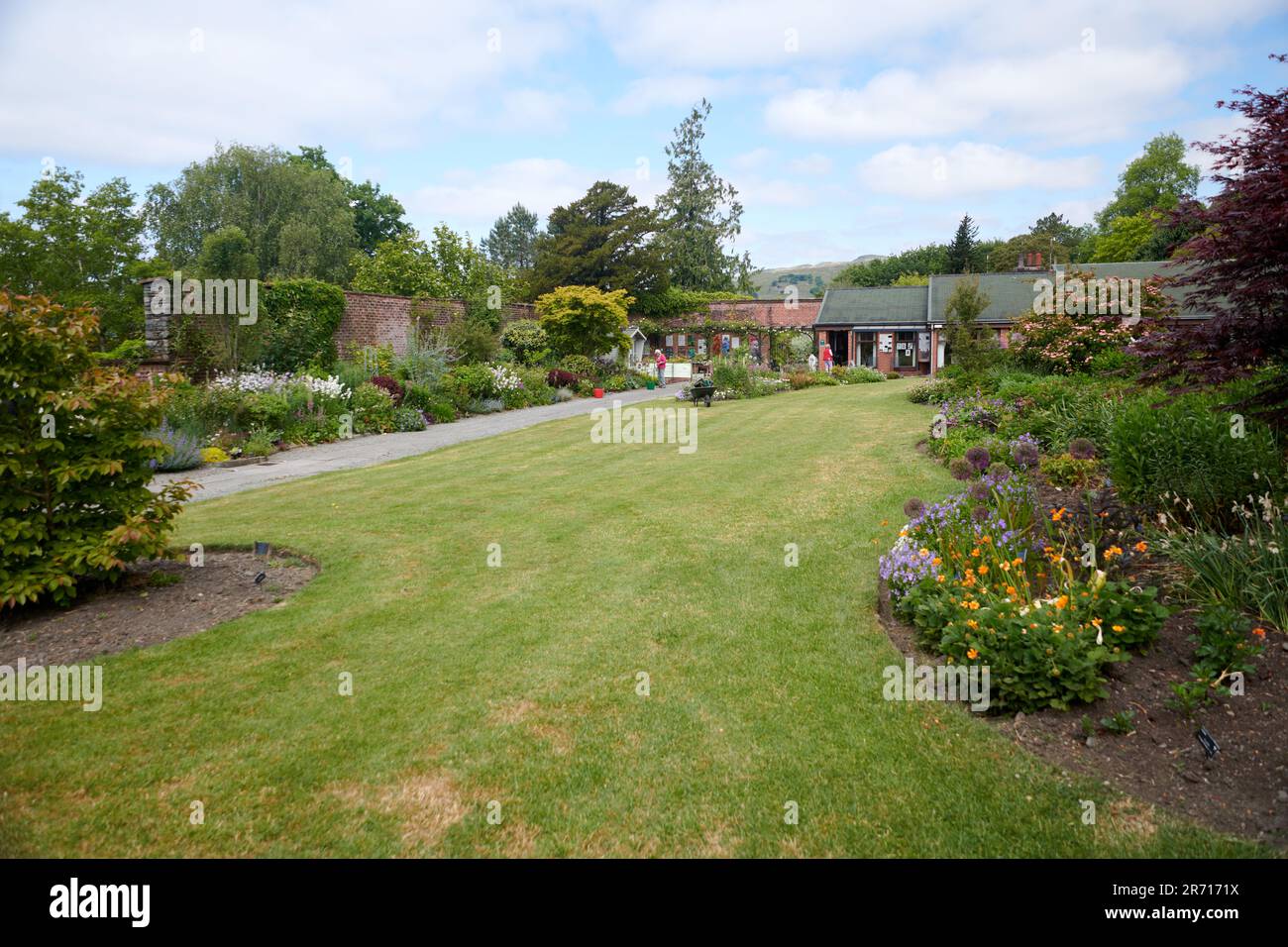 Holehird gardens rockery hi-res stock photography and images - Alamy