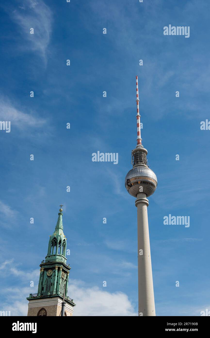 Tv tower fernsehturm world hi-res stock photography and images - Alamy