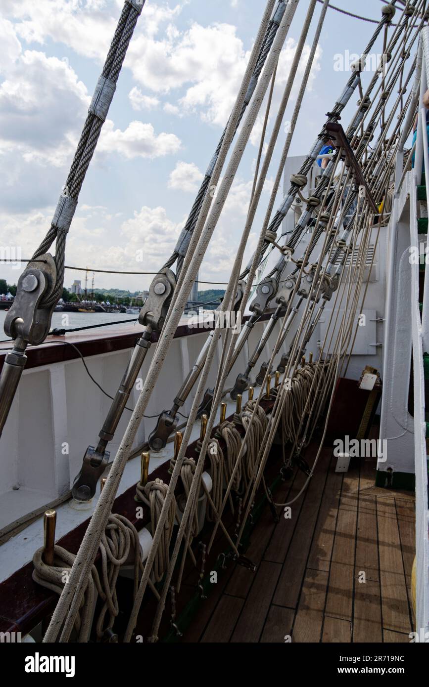 Rouen, France. 10th June, 2023. Cuauhtémoc (Mexico) - Gathering of tall ships, boats and ...