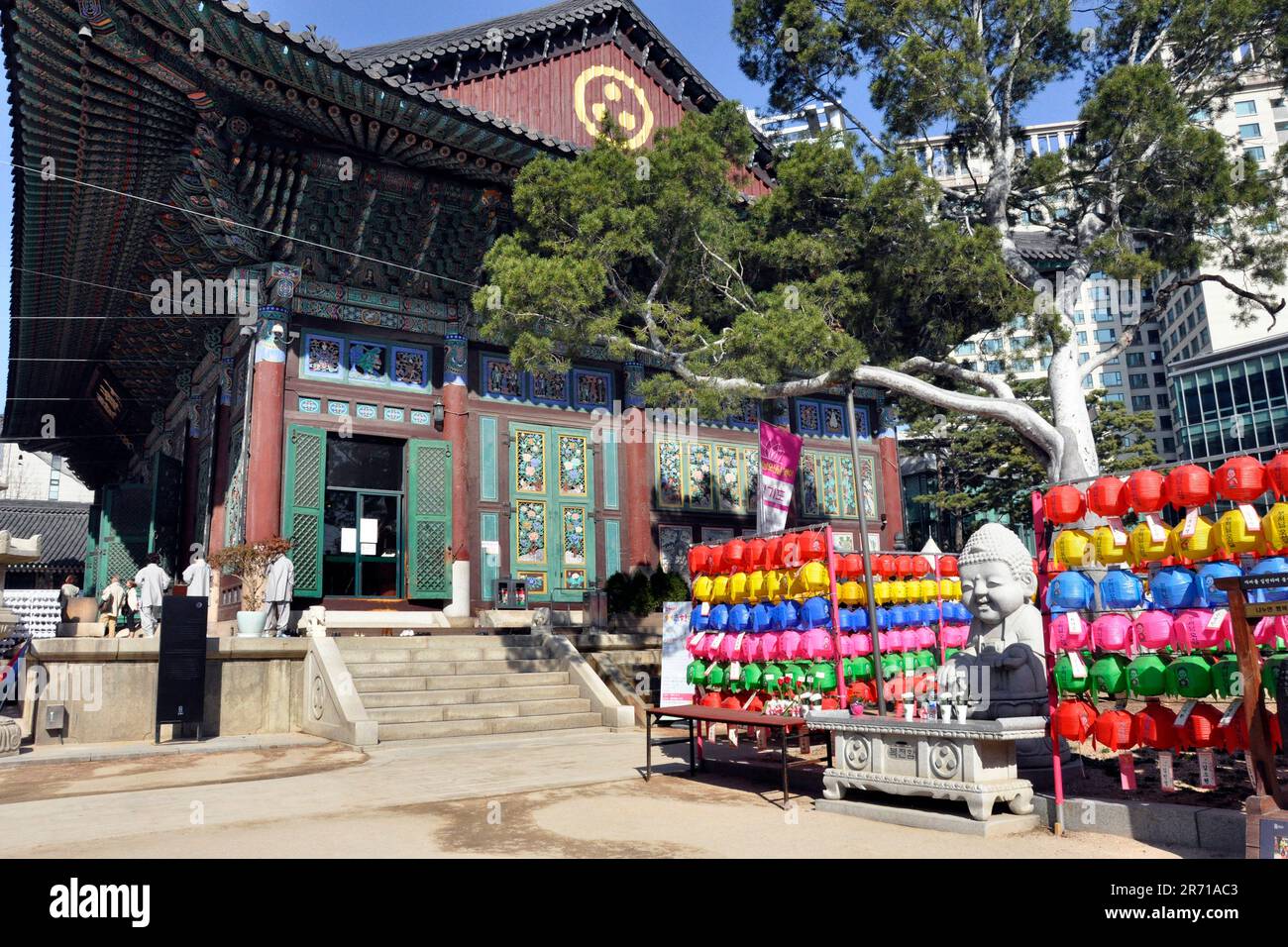 South Korea. Seoul. Jogyes temple Stock Photo - Alamy