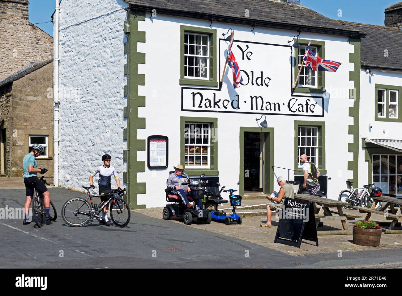 Ye Olde Naked Man Café in Settle, North Yorkshire, England UK Stock ...