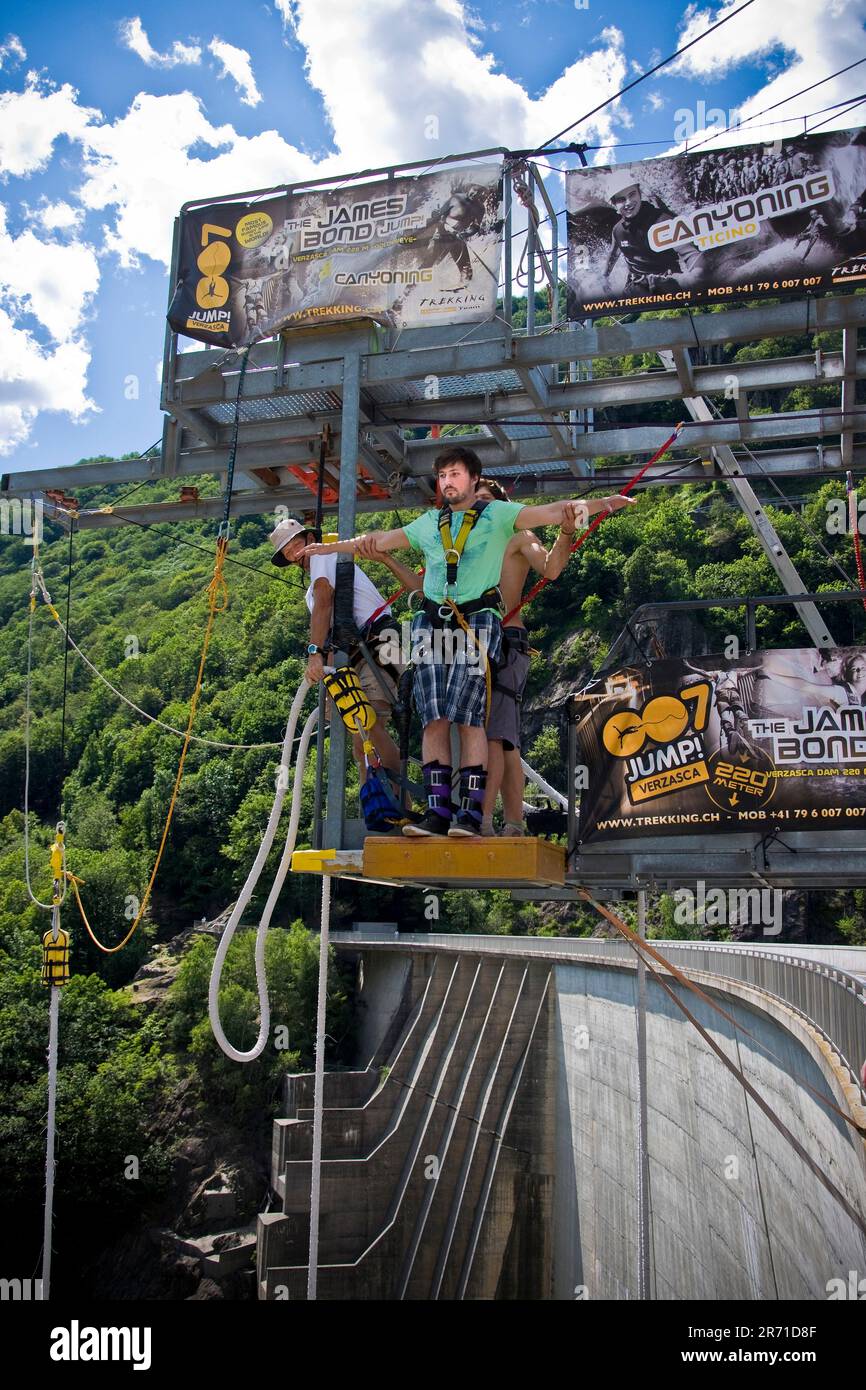 Switzerland, Canton Ticino, Verzasca dam, Bungee jumping Stock Photo ...