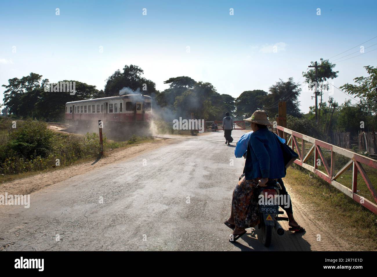 Myanmar day hi-res stock photography and images - Alamy