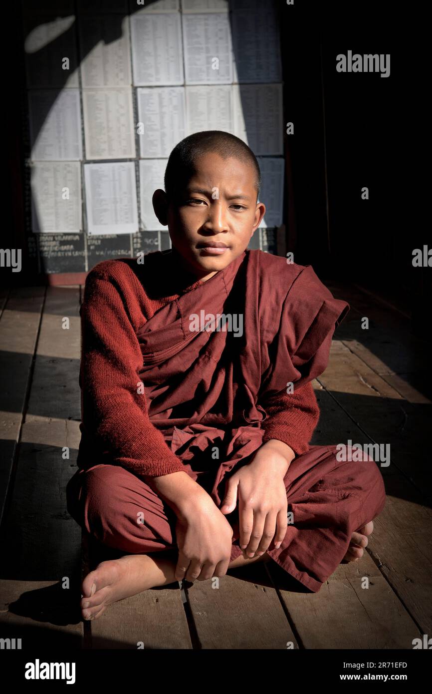Myanmar, Heho Monastery, daily life Stock Photo - Alamy