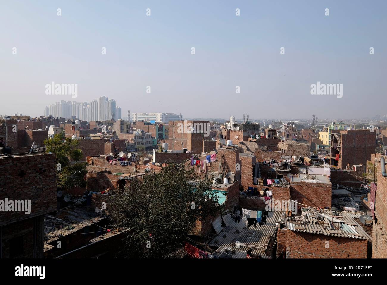 India, New Delhi, local slum Stock Photo - Alamy