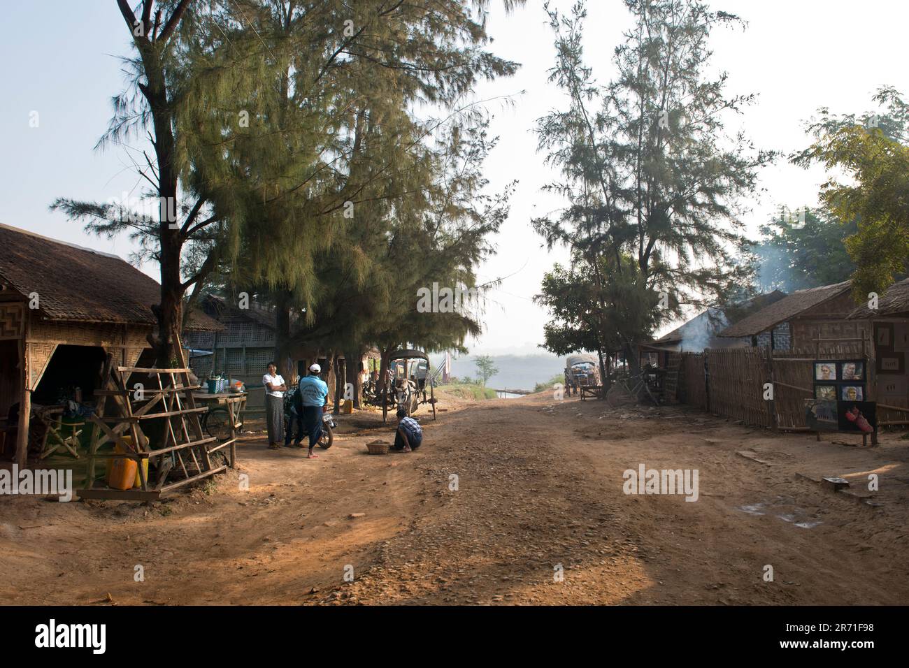 Myanmar, Mandalay, Inwa, Daily life Stock Photo - Alamy