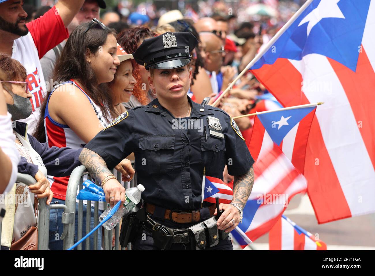 Puerto rico parade dancers hi-res stock photography and images - Alamy