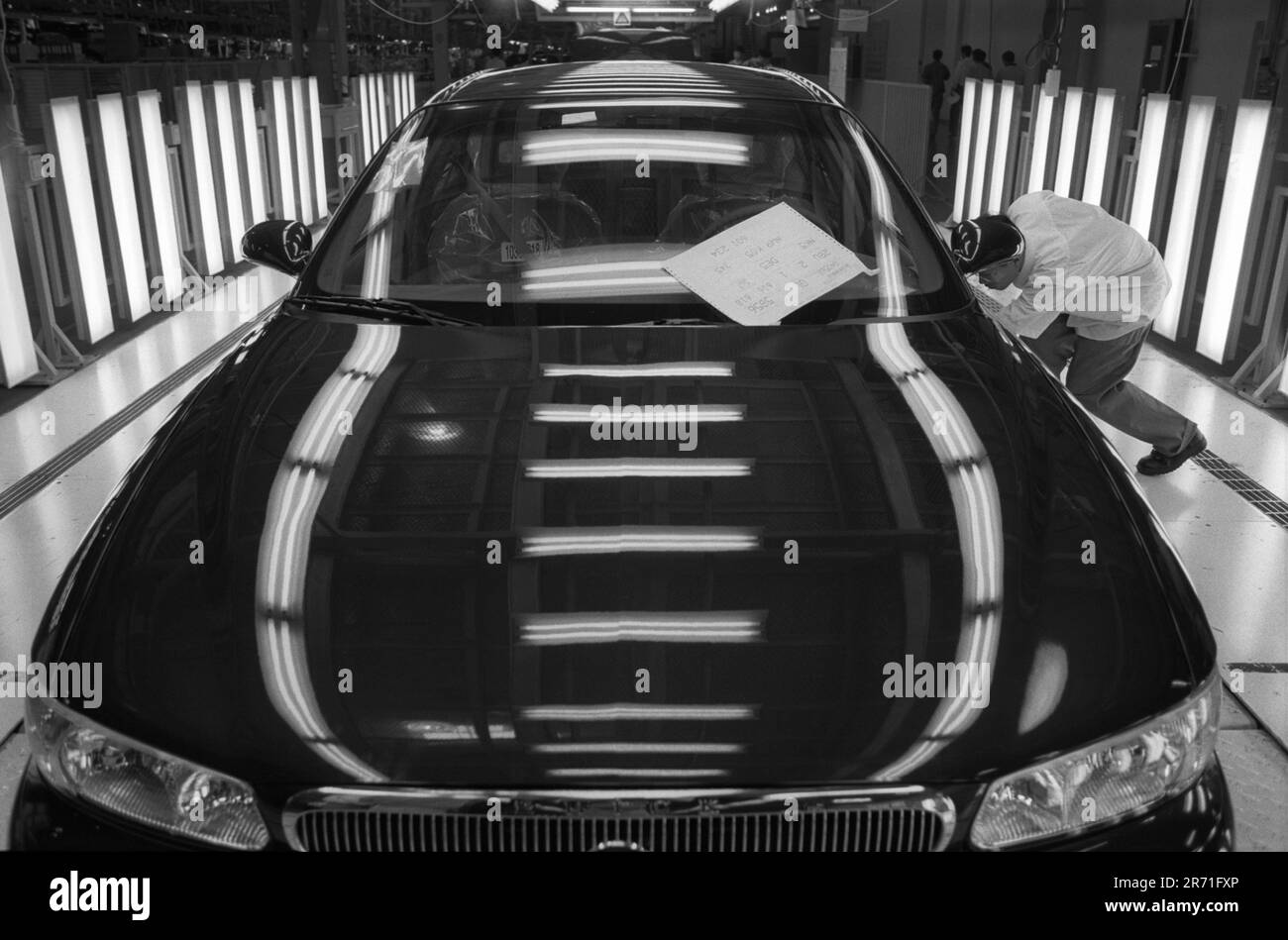 2000s cars hi-res stock photography and images - Alamy