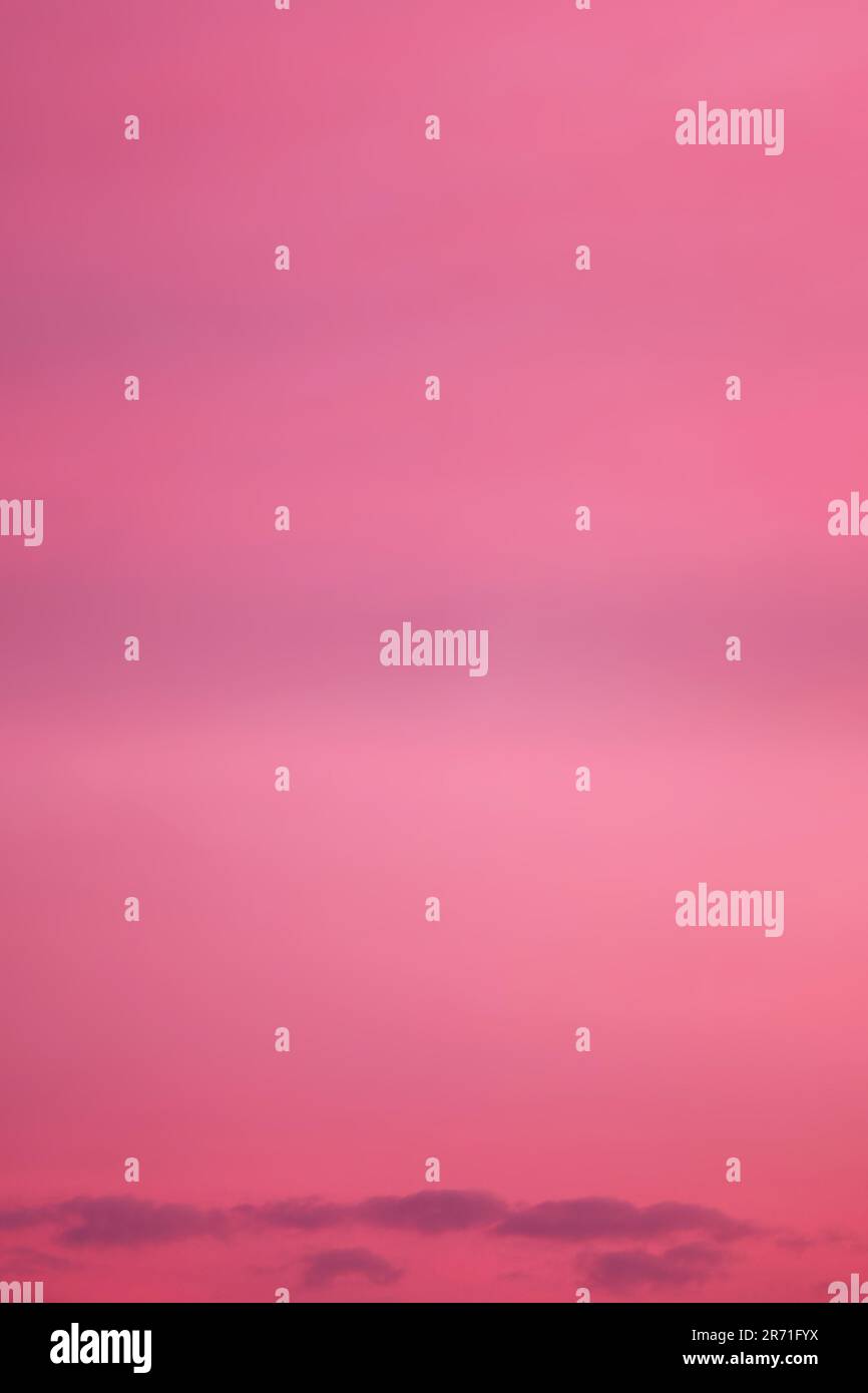 Amazing Gradient Pink and Purple Cloudy Sky with Sunset Afterglow Stock ...