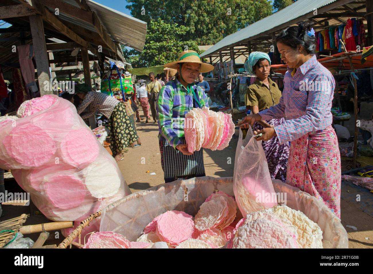 Myanmar, surrounding of Bagan, traditional market Stock Photo - Alamy
