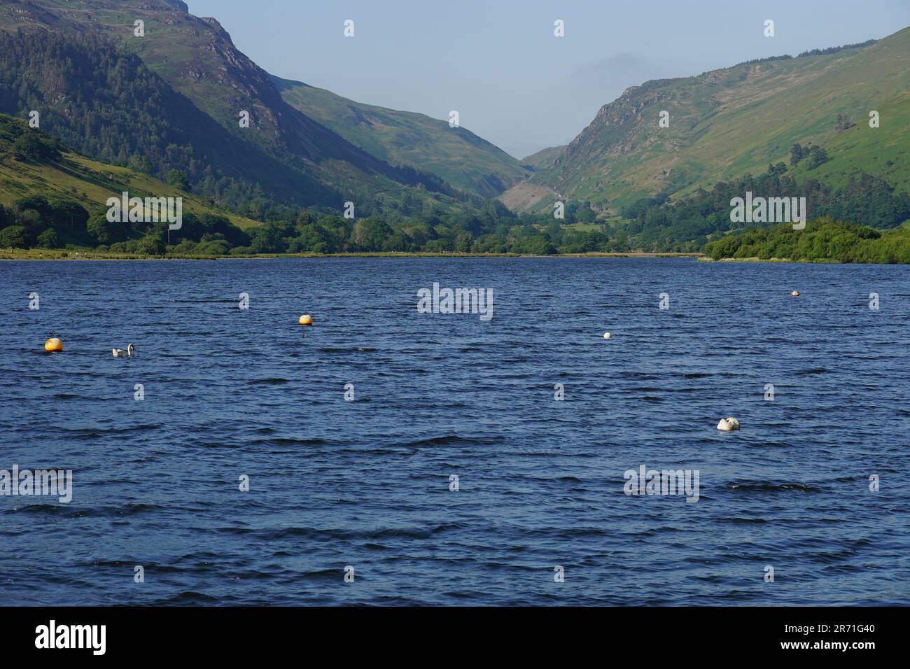 Tal-y-llyn Lake / Llyn Mwyngil viewed from Tal-y-llyn, Gwynedd, Wales ... Tal-y-llyn Lake / Llyn Mwyngil viewed from Tal-y-llyn, Gwynedd, Wales ...