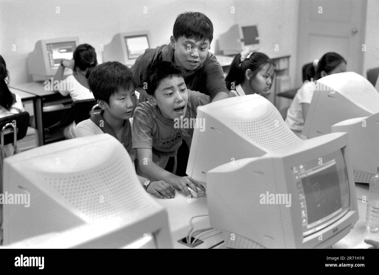 Shanghai school Black and White Stock Photos & Images - Alamy