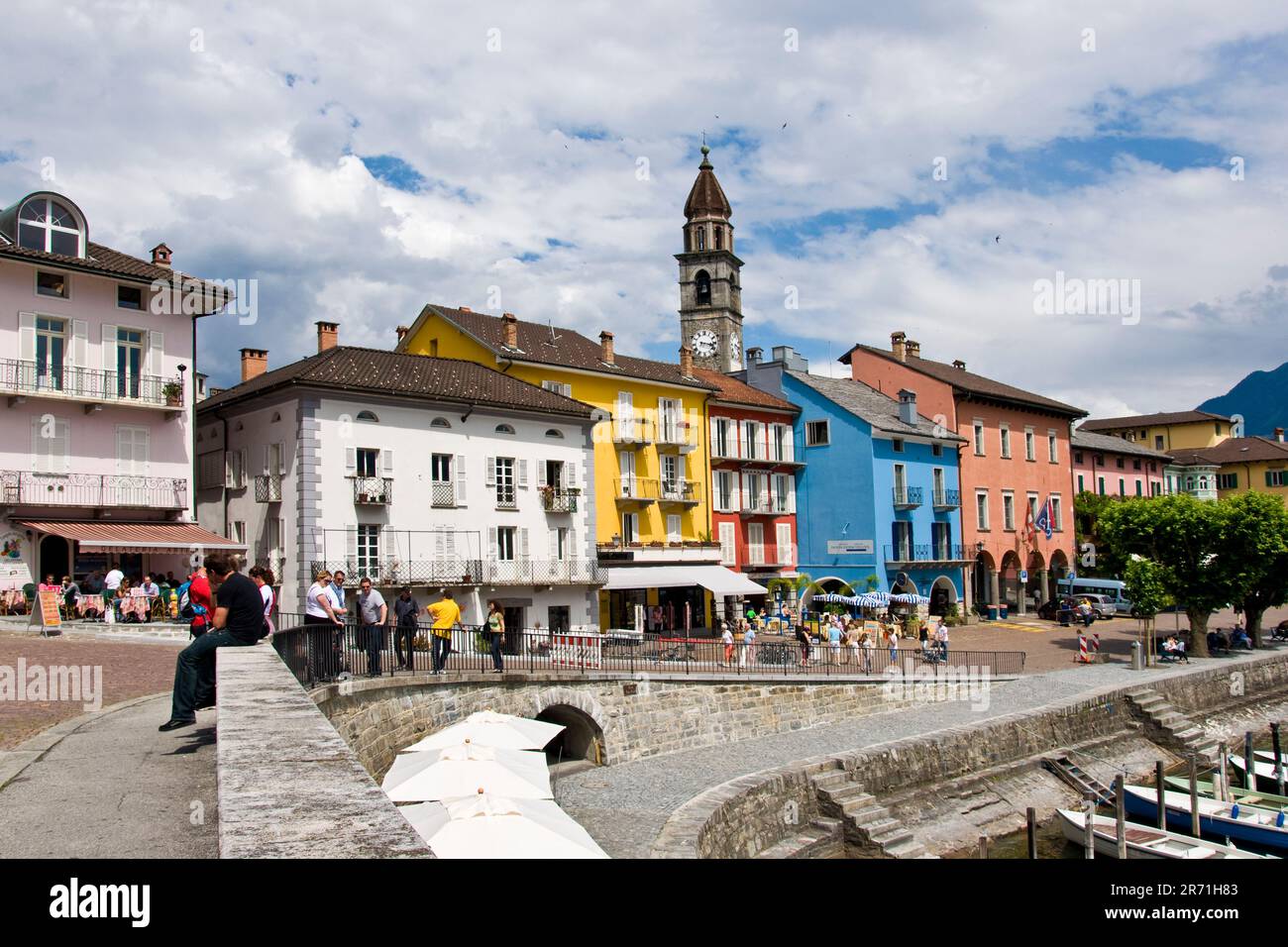 Lago maggiore schweiz ascona hi-res stock photography and images - Alamy