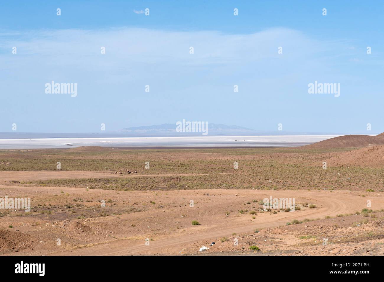 Qom lake hi-res stock photography and images - Alamy