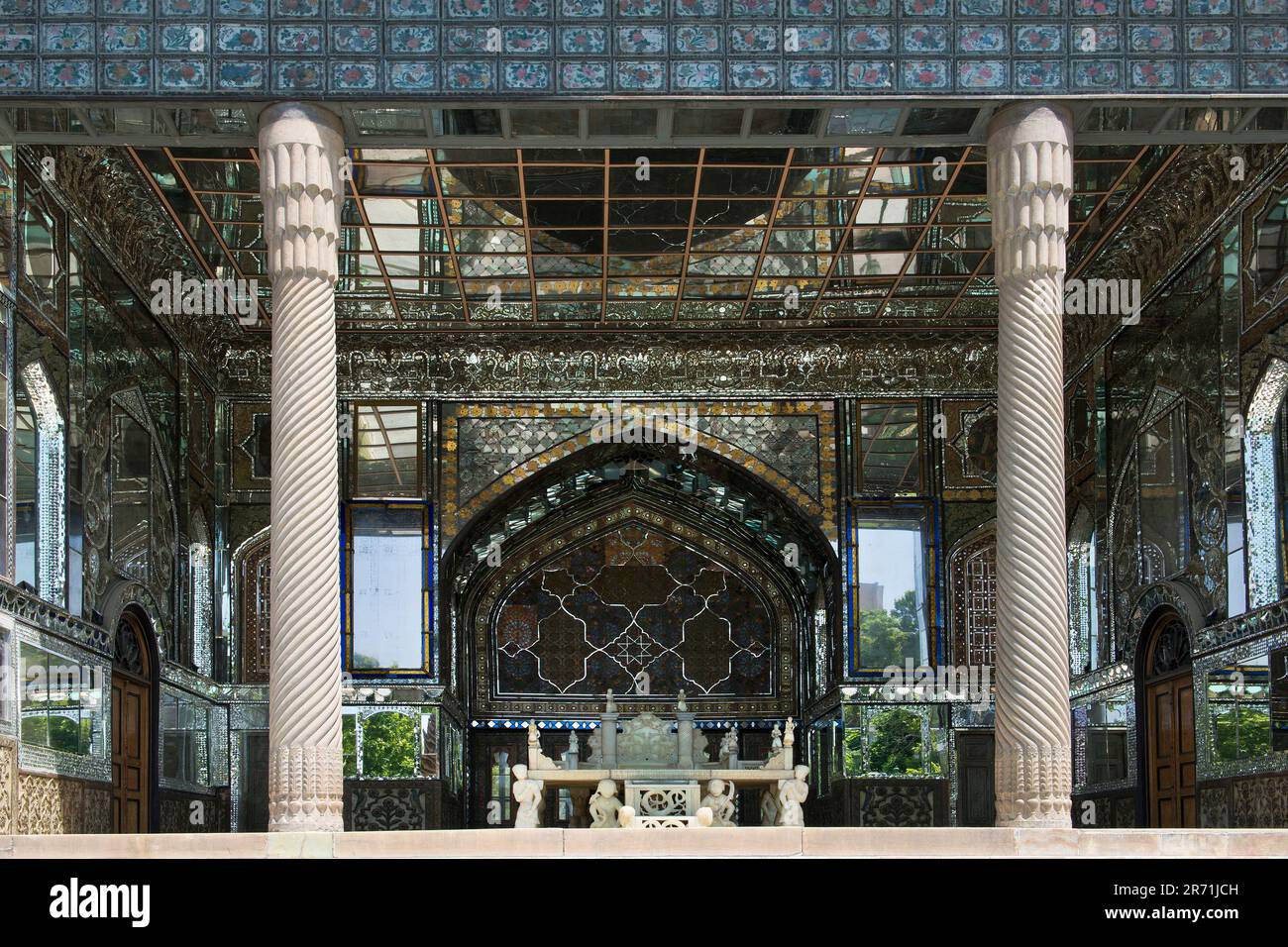 Mirror palace iran hi-res stock photography and images - Alamy
