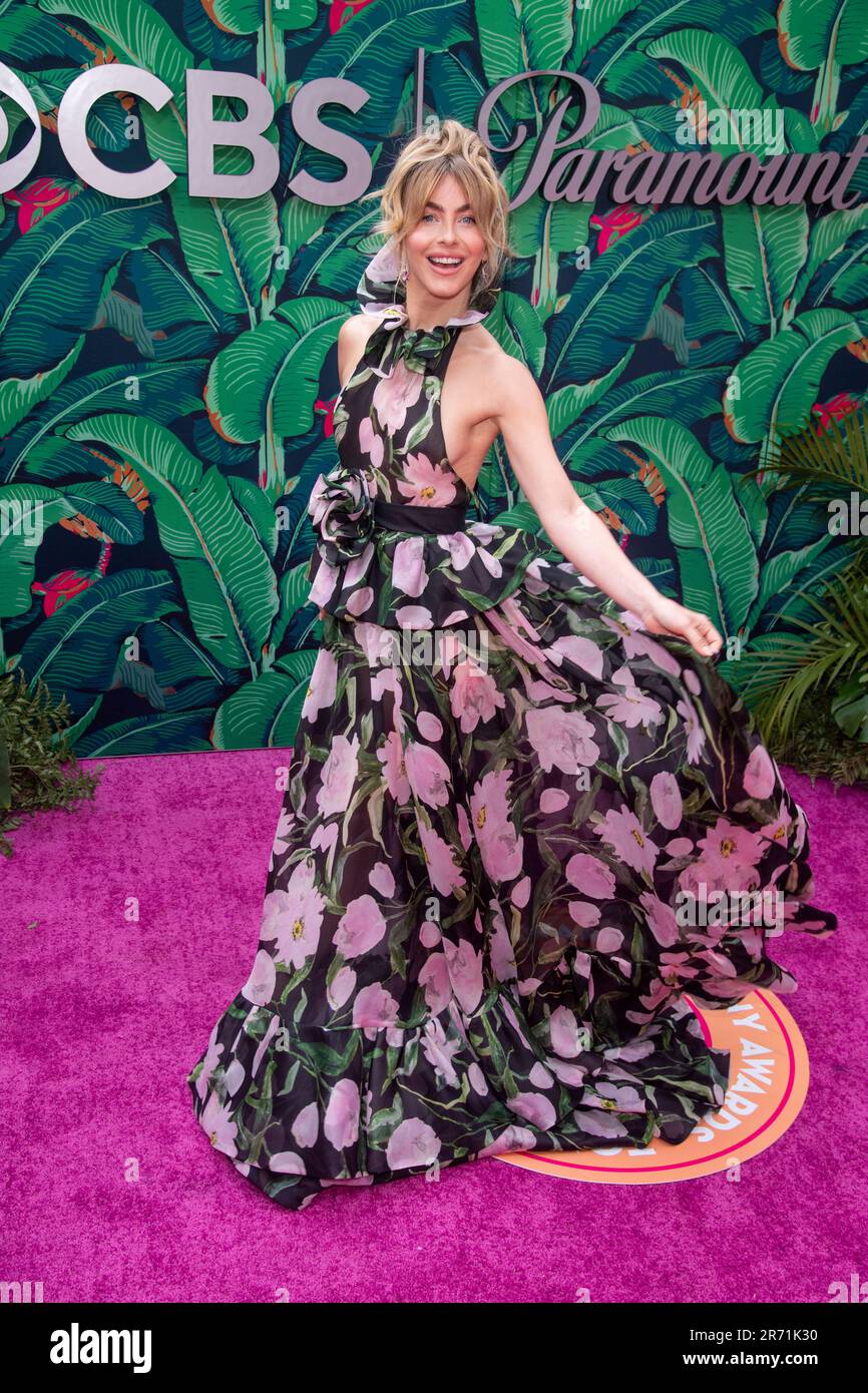 New York, USA. 11th June, 2023. NEW YORK, NEW YORK - JUNE 11: Julianne ...