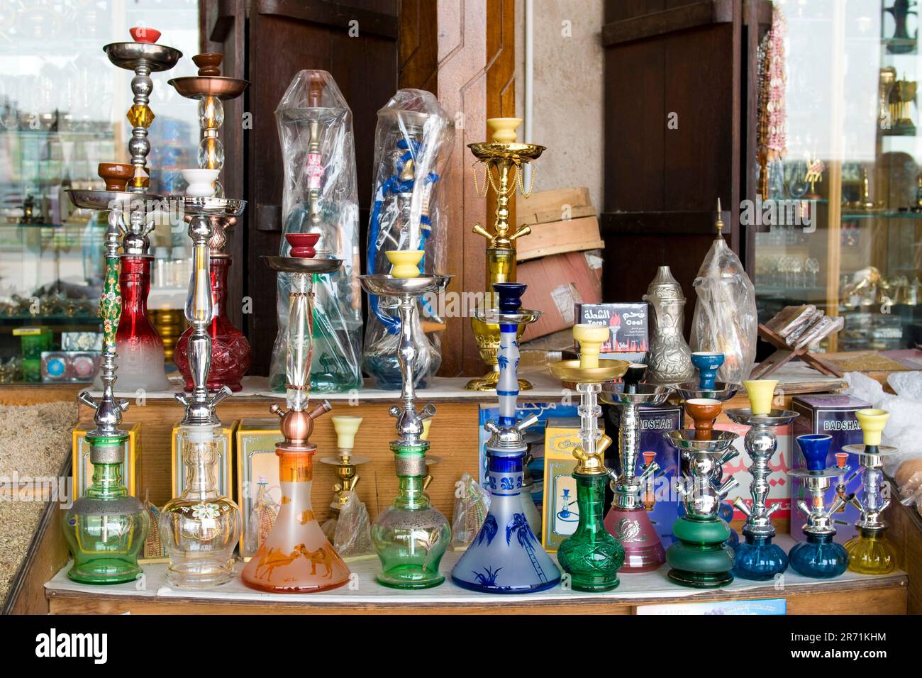 Shisha dubai hi-res stock photography and images - Alamy