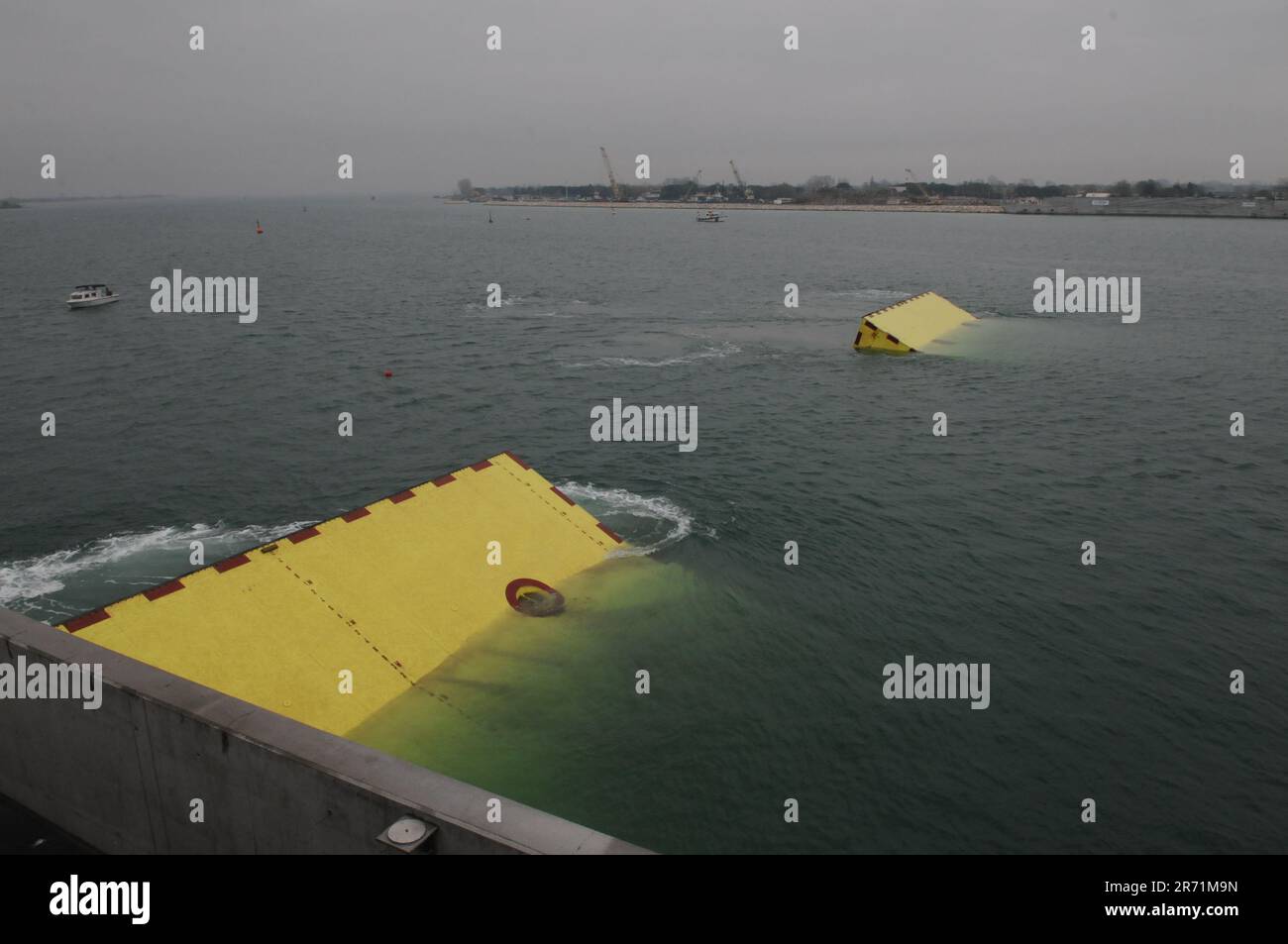 Mose flood barriers hi-res stock photography and images - Alamy