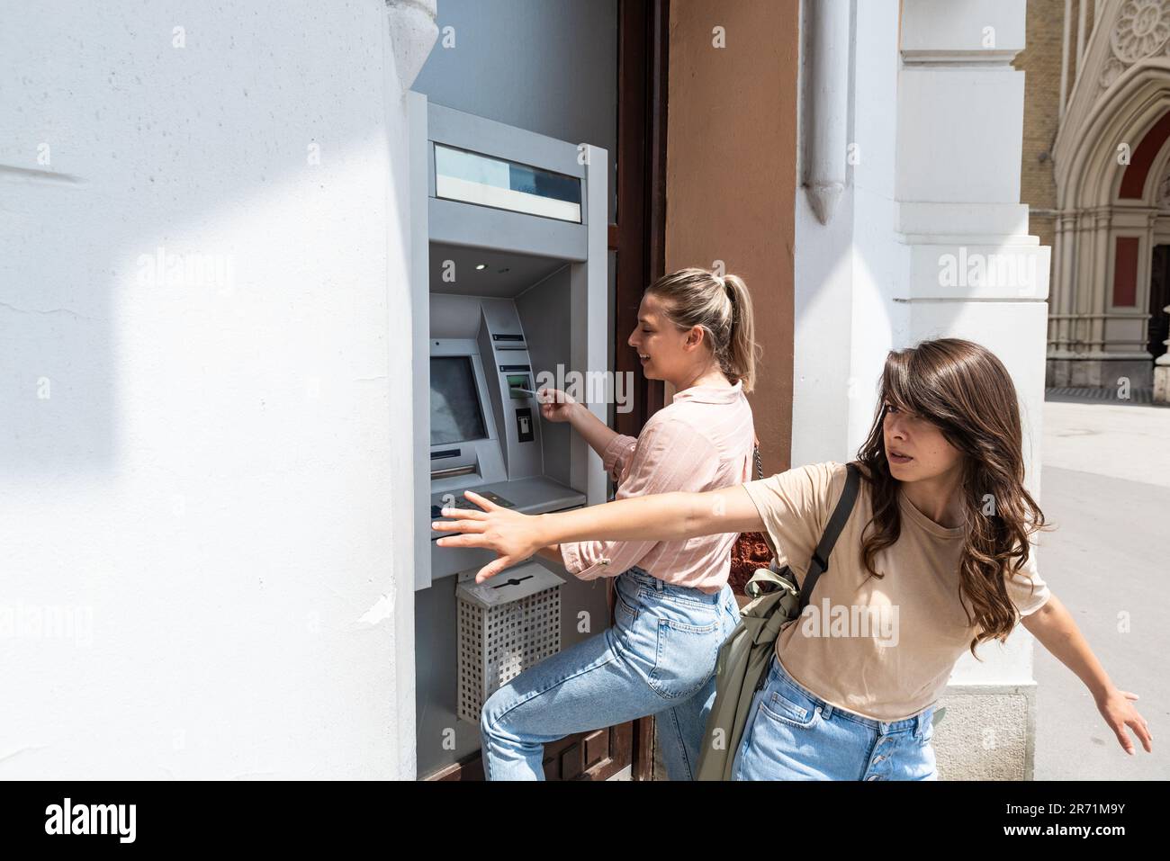 Female security guards hi-res stock photography and images - Alamy