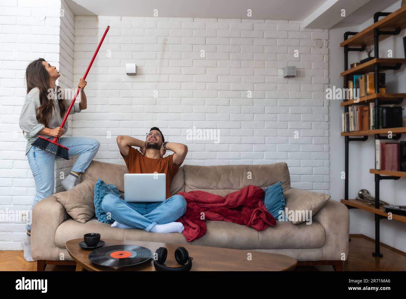 Drilling ceiling hi-res stock photography and images - Alamy