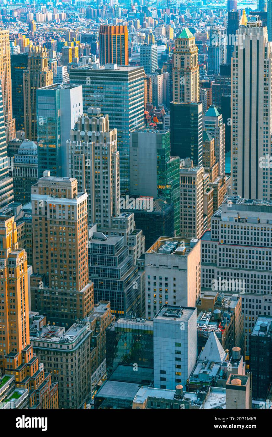 Panoramic sunset downtown manhattan hi-res stock photography and images ...