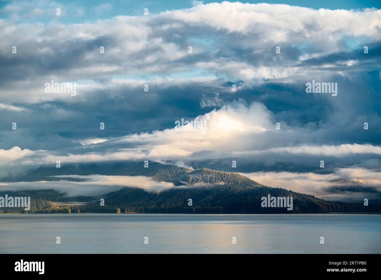 Sweeping landscape photography around the waters of western Alaska ...