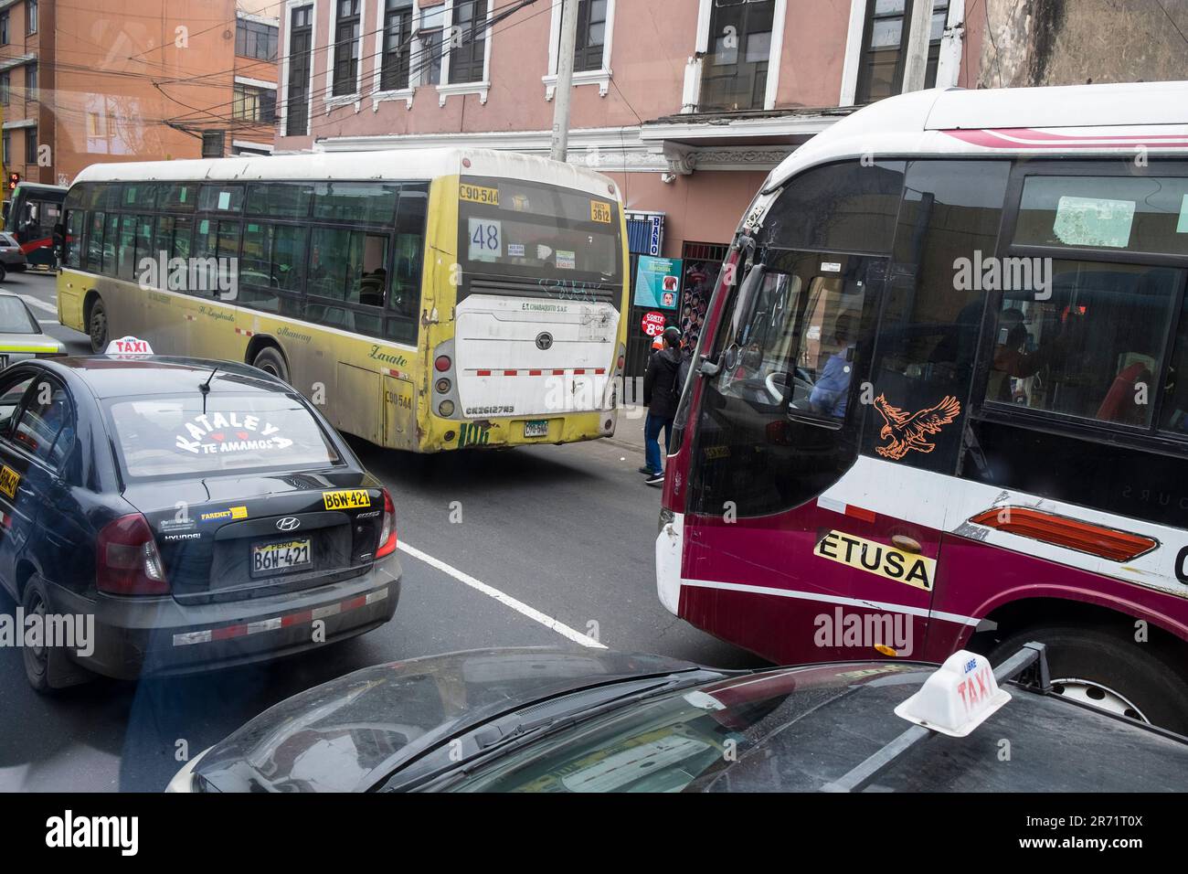 Bus traffic south america hi-res stock photography and images - Alamy