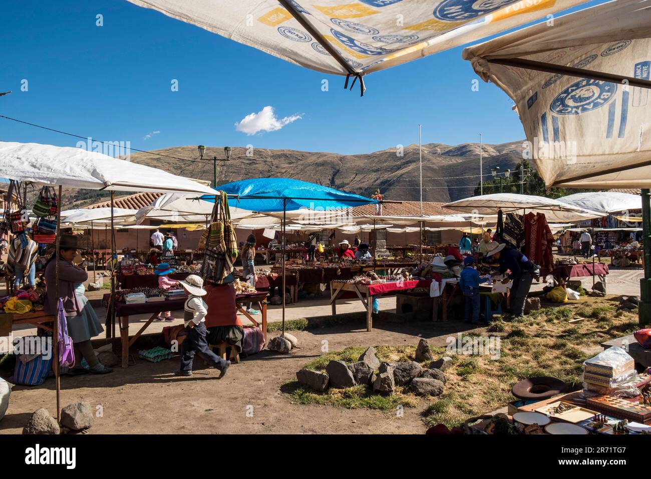 Local market peru hi-res stock photography and images - Alamy