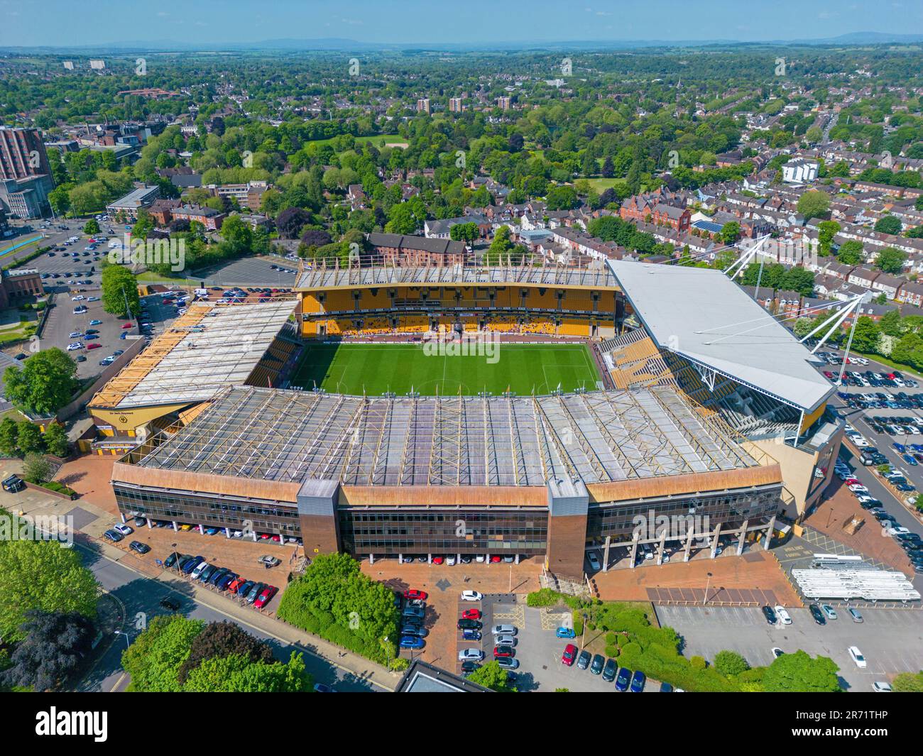 Molineux stadium hi-res stock photography and images - Alamy