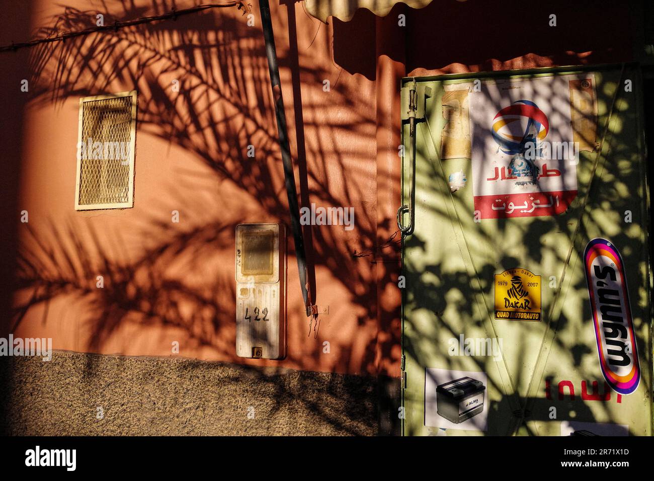 Shadow africa hi-res stock photography and images - Alamy