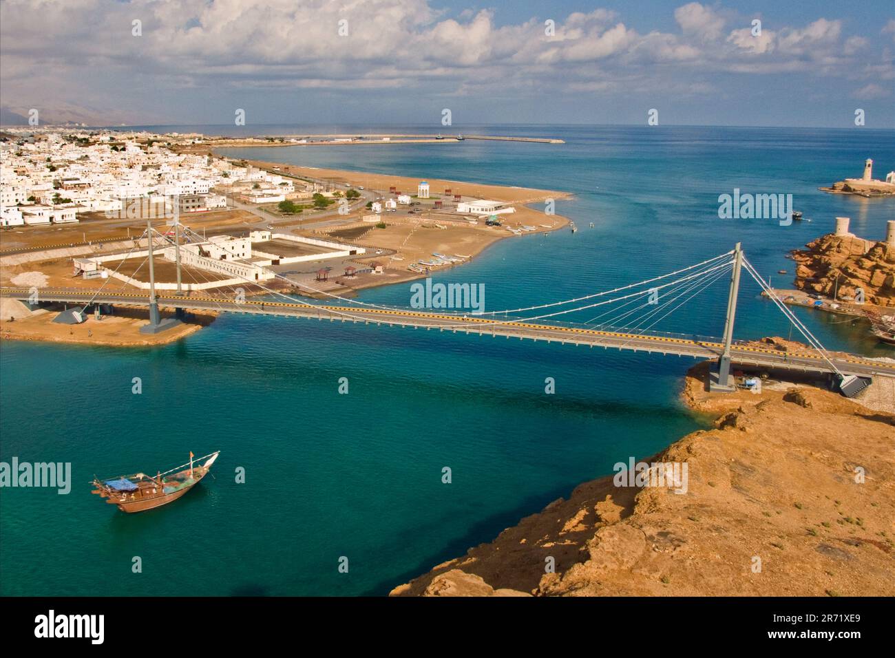 Gulf of oman asia hi-res stock photography and images - Alamy